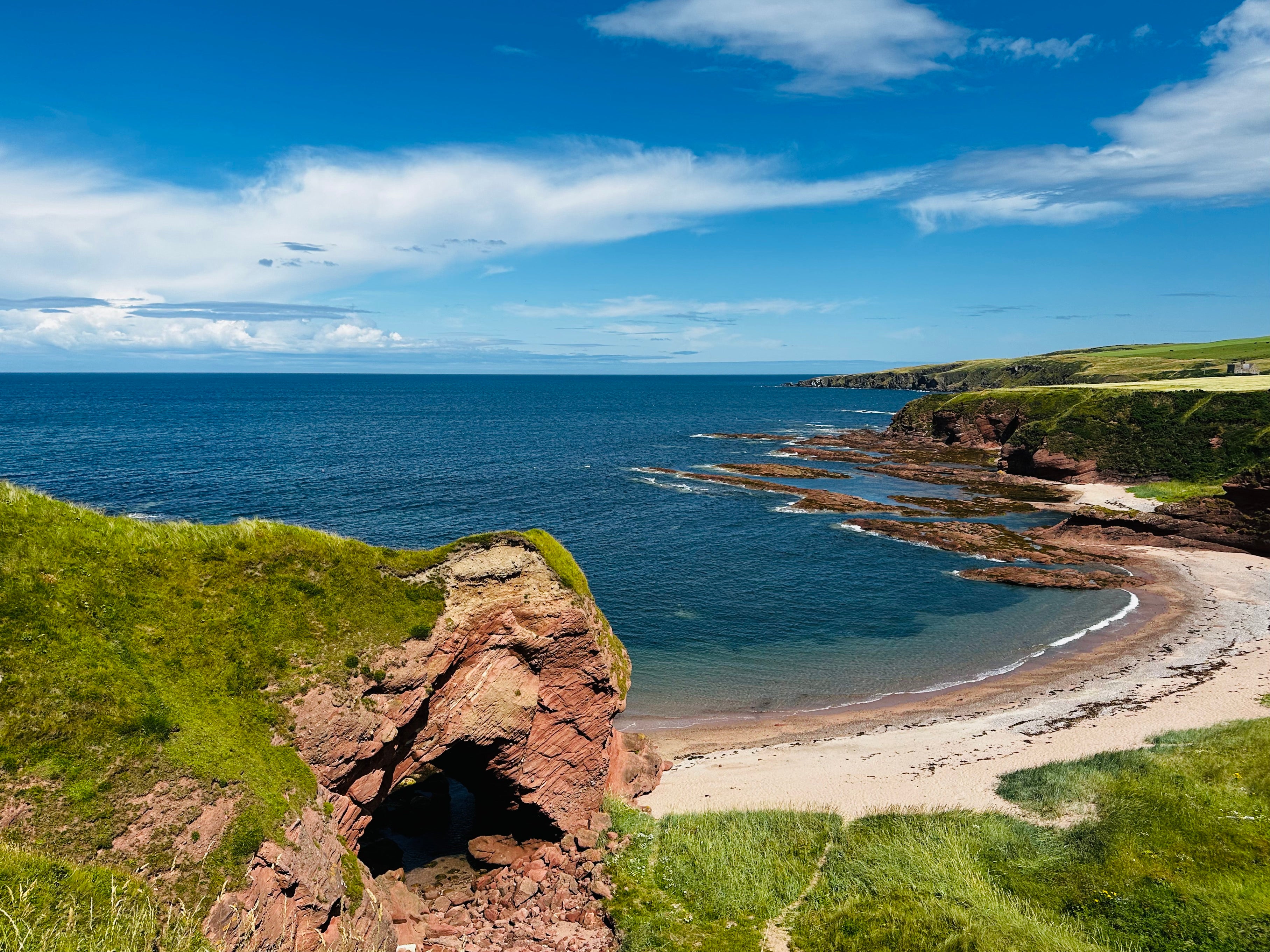 The Invigorating Dive: Exploring the Benefits of Cold Water Swimming ...